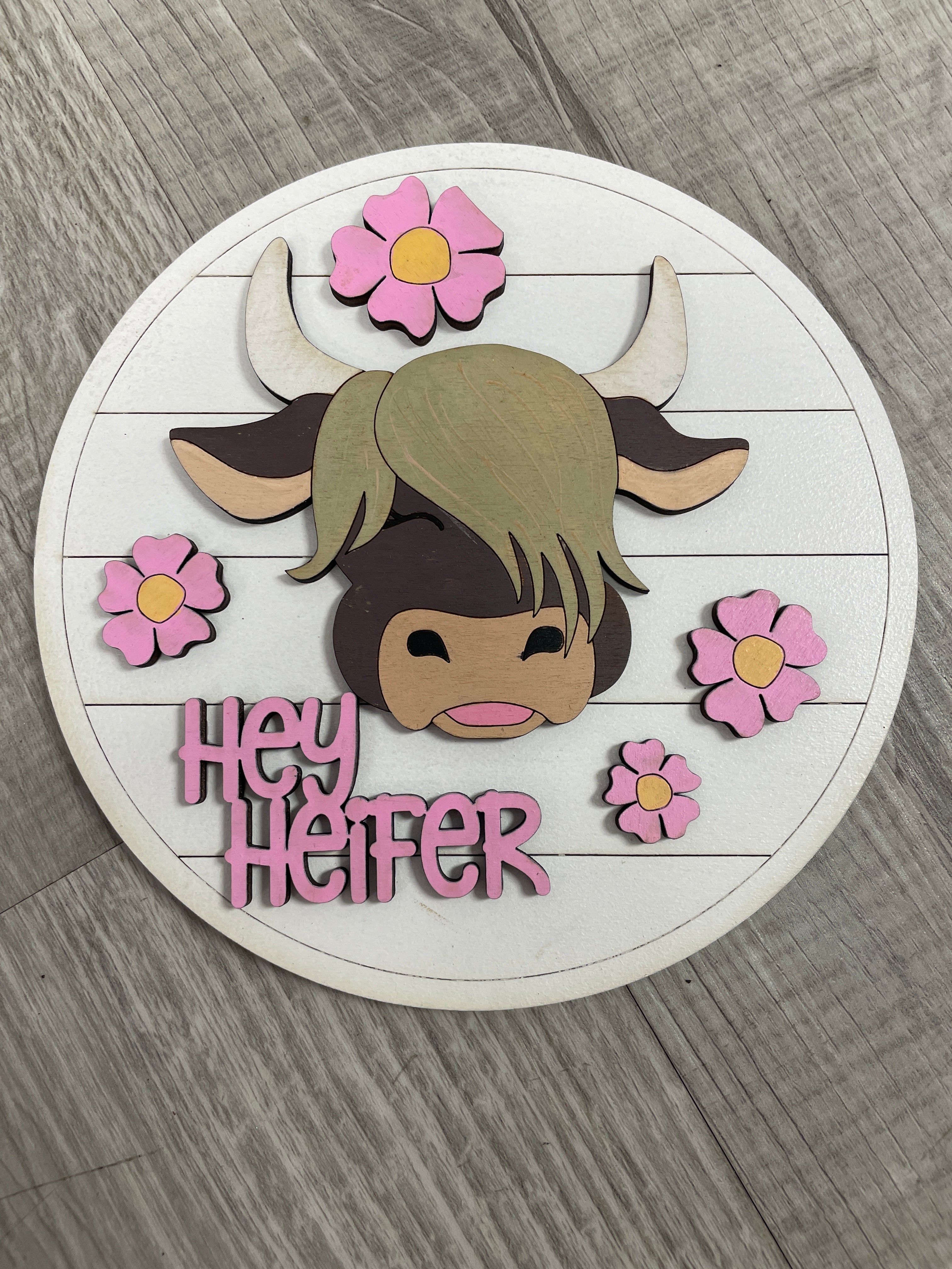 Hey heifer round interchangeable insert – the wildflower highland